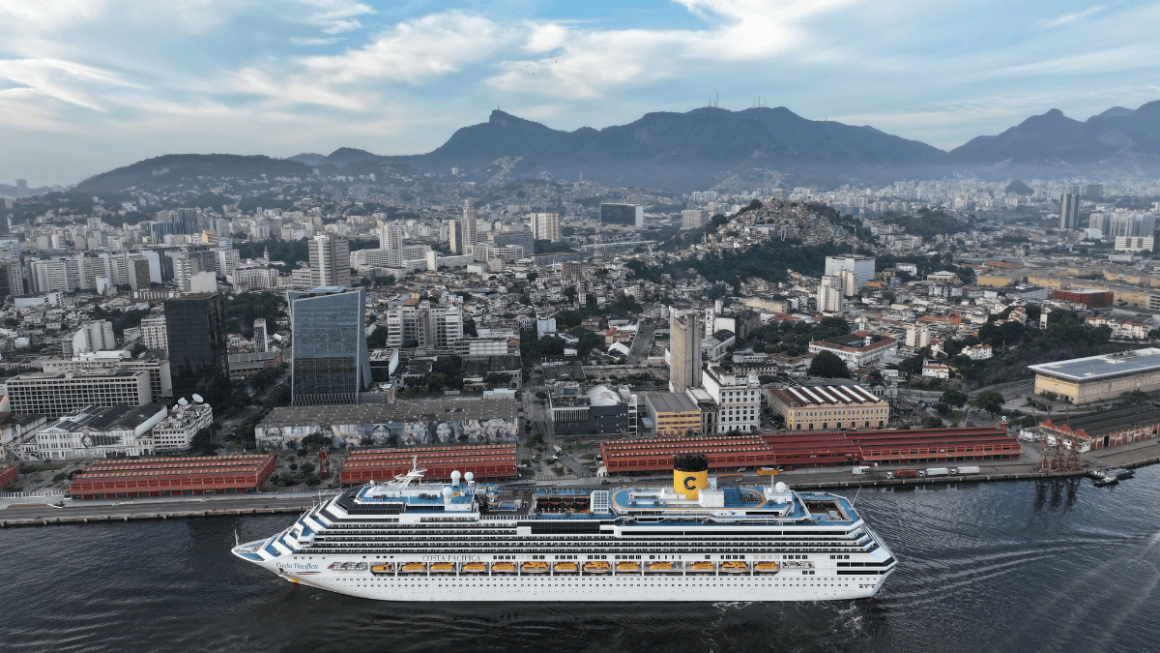 Pier Mauá recebe grandes embarcações neste sábado