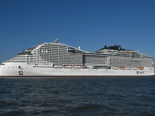 Cabines de Popa vs. Proa: qual escolher? - Krooze